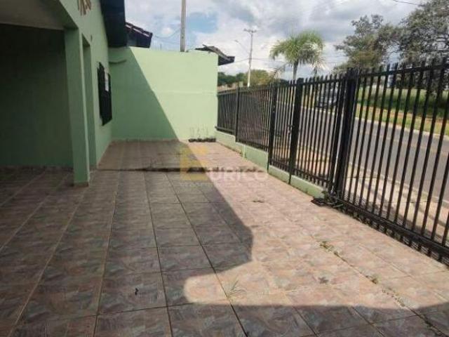 Casa para venda em Jardim São Vicente de 223.00m² com 4 Quartos, 2 Suites e 3 Garagens