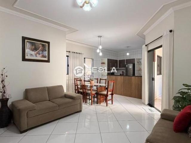 Casa para venda em Jardim São Camilo de 145.00m² com 3 Quartos e 4 Garagens