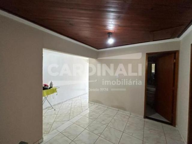 Casa para venda em Jardim São Carlos 5 de 101.00m² com 3 Quartos e 2 Garagens