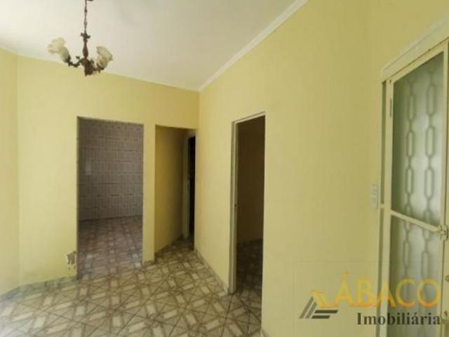 Casa para venda em Jardim São Carlos de 70.00m² com 2 Quartos e 2 Garagens
