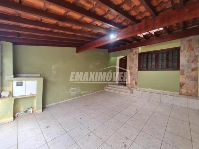 Casa para venda em Jardim São Carlos de 74.00m² com 2 Quartos, 1 Suite e 2 Garagens