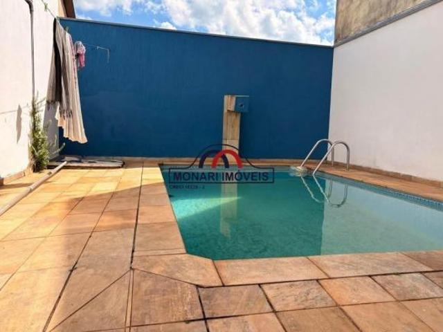 Casa para venda em Jardim São Francisco de 140.00m² com 3 Quartos e 1 Suite
