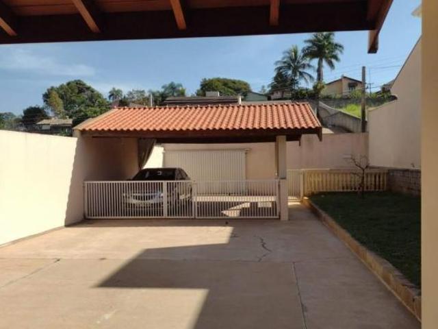 Casa para venda em JARDIM SÃO FRANCISCO de 178.77m² com 2 Quartos, 1 Suite e 6 Garagens