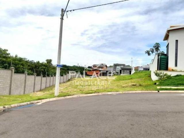 Casa para venda em Jardim São Francisco de 446.00m² com 1 Quarto, 1 Suite e 1 Garagem