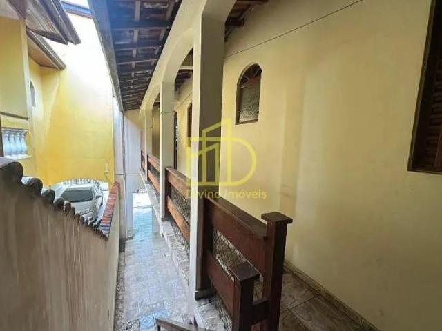 Casa para venda em Jardim São Guilherme de 127.00m² com 4 Quartos e 3 Garagens
