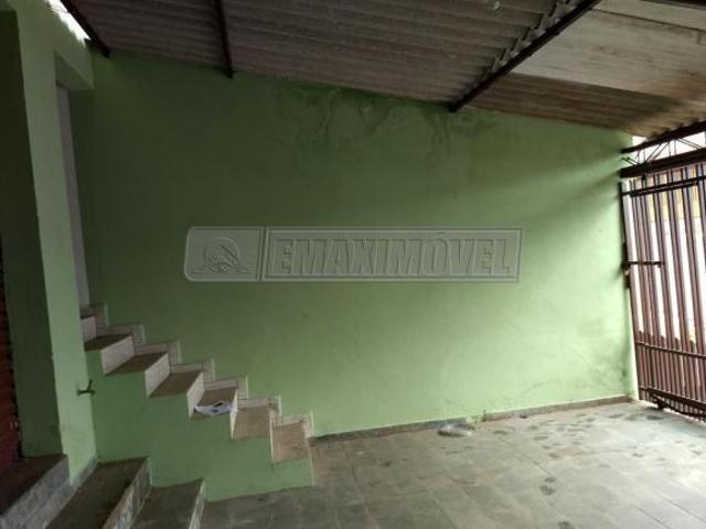 Casa para venda em Jardim São Guilherme de 204.00m² com 2 Quartos, 1 Suite e 1 Garagem