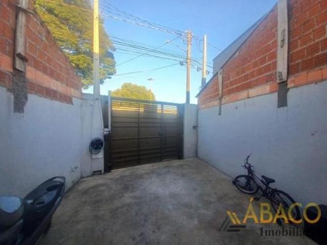Casa para venda em Jardim São João Batista de 80.00m² com 2 Quartos e 1 Garagem
