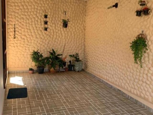 Casa para venda em Jardim São João Batista de 98.00m² com 3 Quartos e 1 Garagem