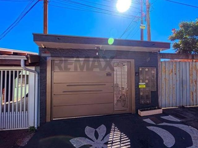 Casa para venda em Jardim São João de 353.42m² com 8 Quartos, 1 Suite e 2 Garagens