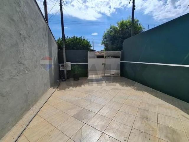 Casa para venda em Jardim São Joaquim de 110.00m² com 2 Quartos e 2 Garagens