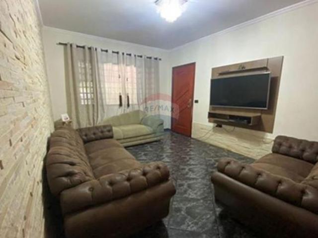 Casa para venda em Jardim São Jorge de 188.81m² com 3 Quartos e 2 Garagens