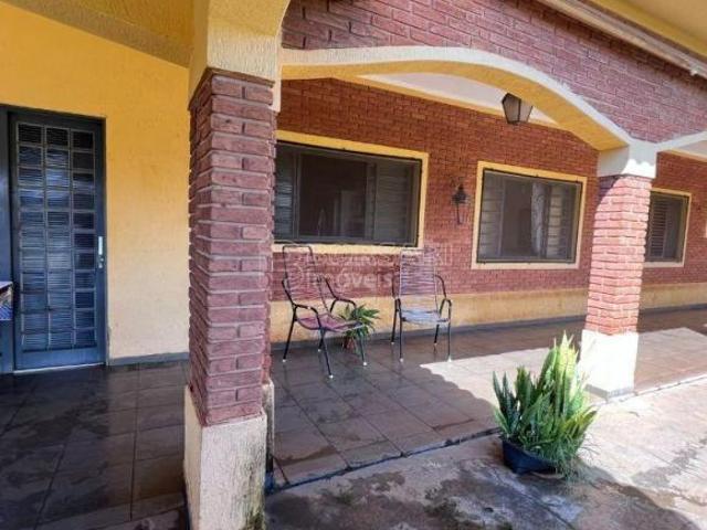 Casa para venda em Jardim São José de 130.00m² com 2 Quartos, 2 Suites e 4 Garagens