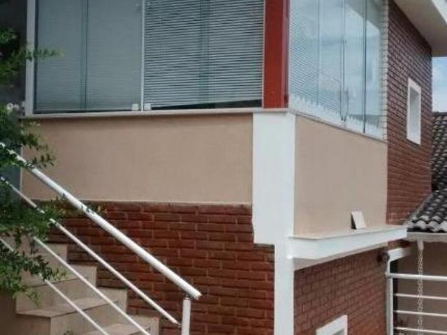 Casa para venda em Jardim São Judas Tadeu de 250.00m² com 3 Quartos, 1 Suite e 4 Garagens