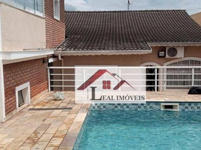 Casa para venda em Jardim São Judas Tadeu de 250.00m² com 3 Quartos, 1 Suite e 4 Garagens