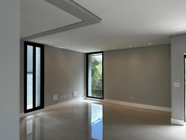Casa para venda em Jardim São Pedro em Mogi Das Cruzes São Paulo de 313.58m² com 3 Quartos, 3 Suítes e 3 Garagens