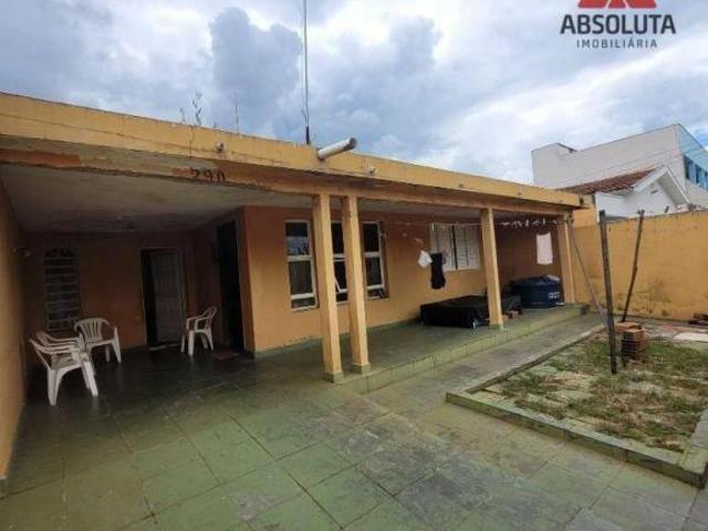 Casa para venda em Jardim São Roque de 200.00m² com 4 Quartos e 2 Garagens