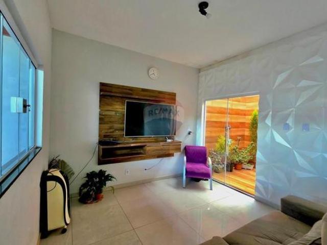 Casa para venda em Jardim Sakaida de 136.00m² com 3 Quartos, 1 Suite e 3 Garagens