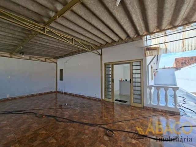 Casa para venda em Jardim Sao Carlos de 144.60m² com 2 Quartos e 4 Garagens