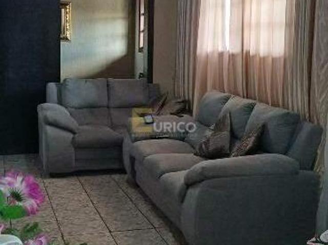Casa para venda em Jardim Samambaia de 180.00m² com 2 Quartos, 1 Suite e 1 Garagem