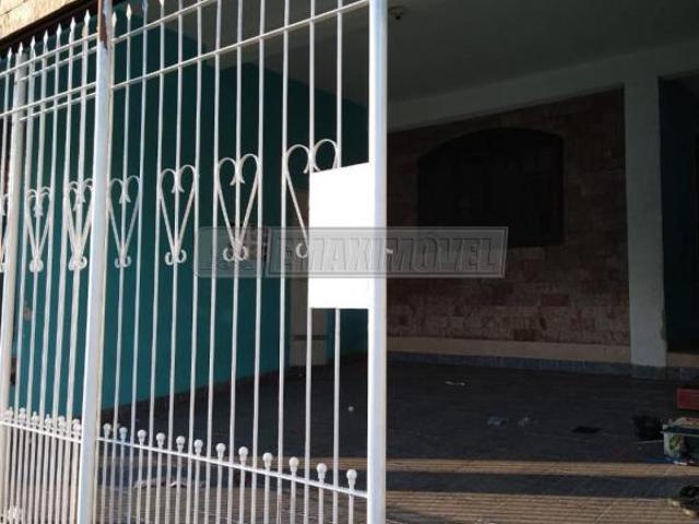 Casa para venda em Jardim Santa Marina de 226.00m² com 4 Quartos e 2 Garagens