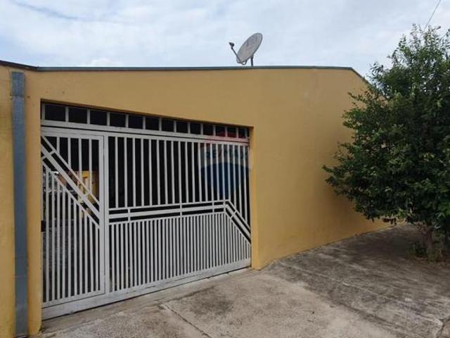 Casa para venda em Jardim Santa Clara Do Lago Ii de 250.00m² com 2 Quartos e 2 Garagens