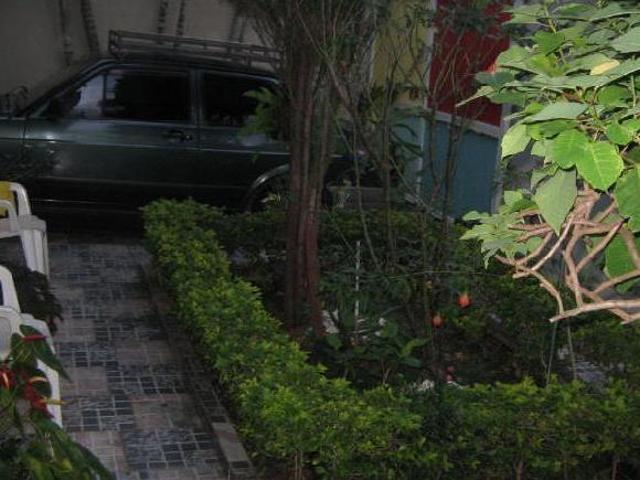 Casa para venda em Jardim Santa Claudia de 165.00m² com 2 Quartos, 1 Suite e 5 Garagens