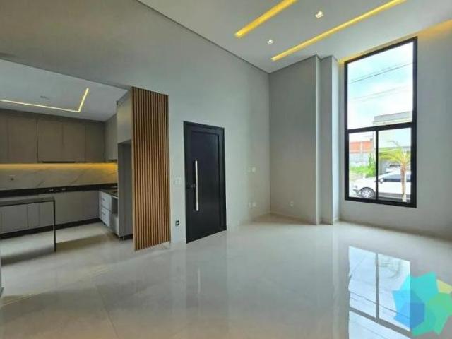 Casa para venda em Jardim Santa Cruz de 105.00m² com 3 Quartos, 1 Suite e 4 Garagens