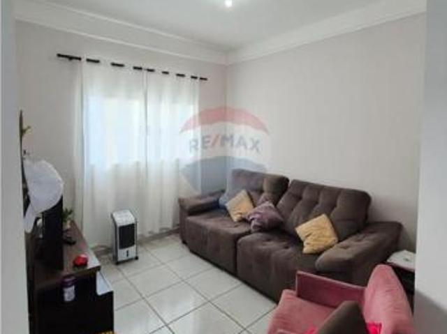 Casa para venda em Jardim Santa Cruz de 75.80m² com 3 Quartos, 1 Suite e 2 Garagens