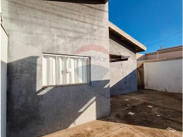 Casa para venda em Jardim Santa Cruz em Mogi Guaçu São Paulo de 75.80m² com 3 Quartos, 1 Suíte e 2 Garagens