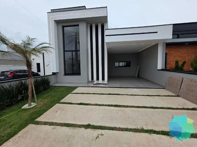 Casa para venda em Jardim Santa Cruz em Salto São Paulo de 105.00m² com 3 Quartos, 1 Suíte e 4 Garagens