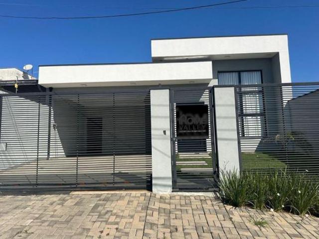 Casa para venda em Jardim Santa Helena de 161.00m² com 3 Quartos, 1 Suite e 2 Garagens
