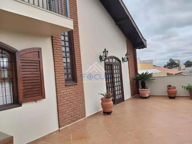 Casa para venda em Jardim Santa Júlia em Jundiaí São Paulo de 233.00m² com 3 Quartos, 1 Suíte e 3 Garagens