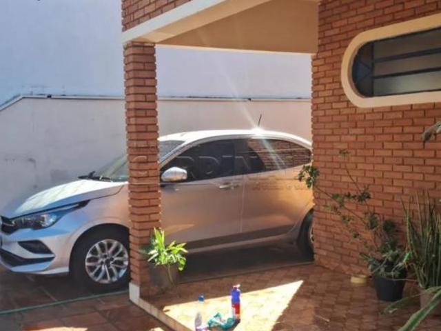 Casa para venda em Jardim Santa Lúcia de 134.00m² com 2 Quartos e 5 Garagens