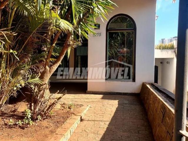 Casa para venda em Jardim Santa Rosália de 336.00m² com 4 Quartos, 1 Suite e 4 Garagens
