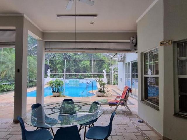 Casa para venda em Jardim Santana de 2700.00m² com 5 Quartos, 4 Suites e 8 Garagens