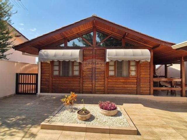 Casa para venda em Jardim Santiago de 102.60m² com 3 Quartos e 2 Garagens