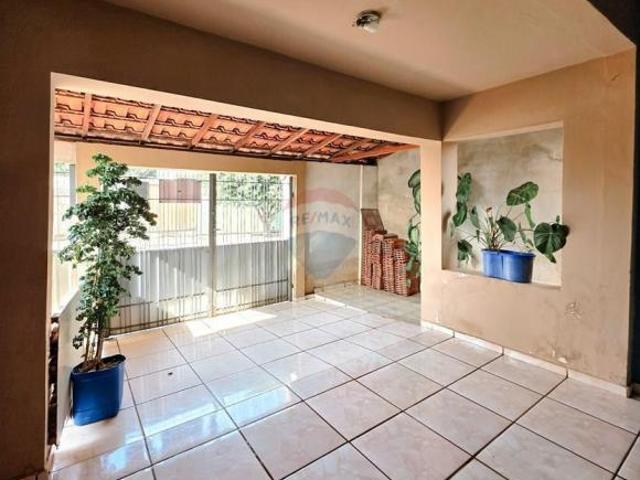 Casa para venda em Jardim Santo André de 160.15m² com 3 Quartos e 1 Garagem