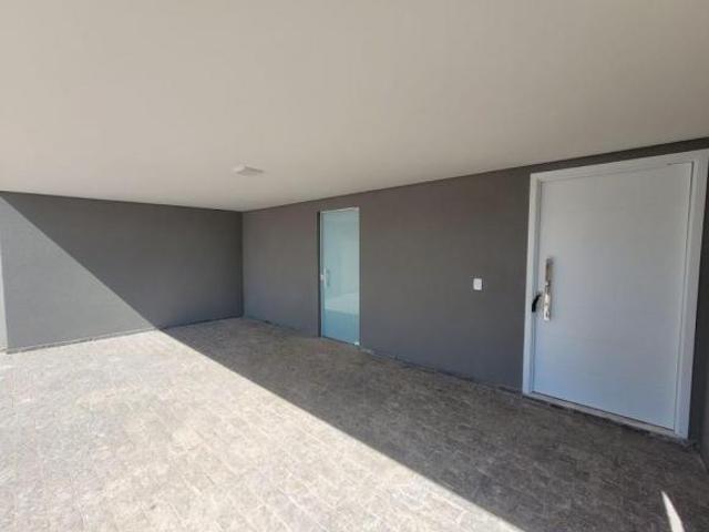 Casa para venda em Jardim Scomparim de 106.10m² com 3 Quartos, 1 Suite e 4 Garagens
