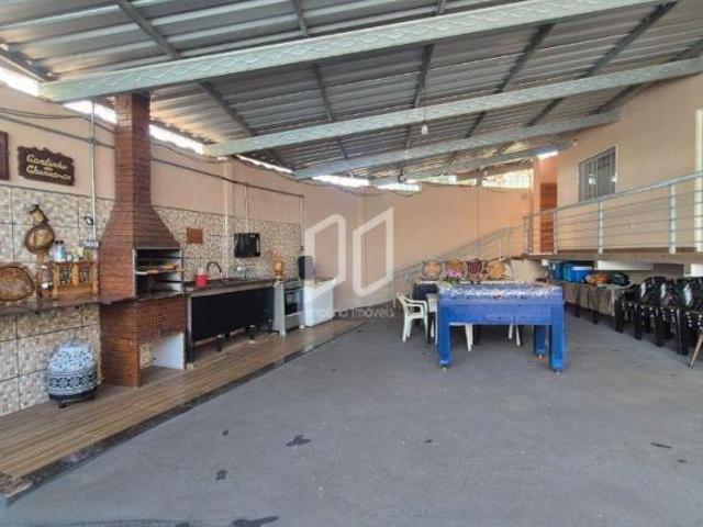 Casa para venda em Jardim Serra Azul de 127.00m² com 4 Quartos, 1 Suite e 3 Garagens
