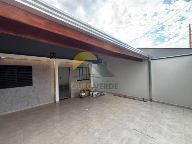 Casa para venda em Jardim Shangai de 140.00m² com 3 Quartos, 2 Suites e 2 Garagens