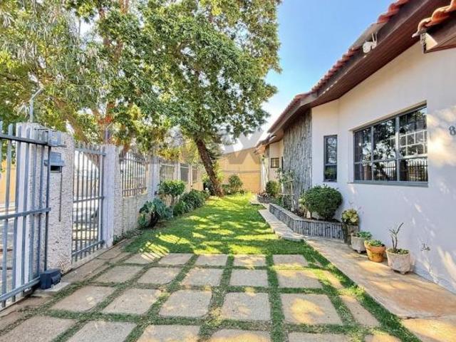 Casa para venda em Jardim Shangri lá de 295.00m² com 4 Quartos, 1 Suite e 6 Garagens