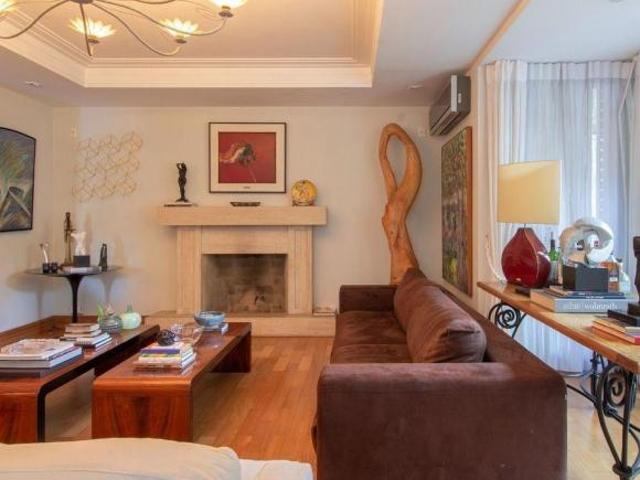 Casa para venda em Jardim Sílvia zona Oeste de 640.00m² com 4 Quartos, 4 Suites e 6 Garagens