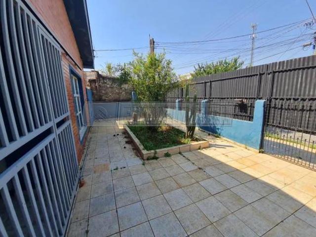 Casa para venda em Jardim Simus de 106.00m² com 2 Quartos e 3 Garagens