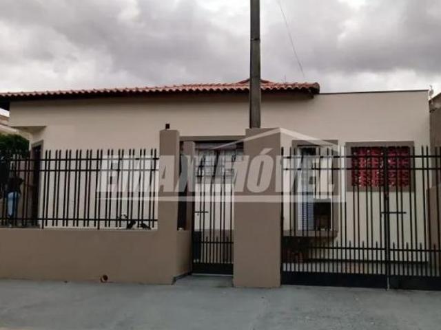 Casa para venda em Jardim Simus de 88.00m² com 3 Quartos, 1 Suite e 1 Garagem