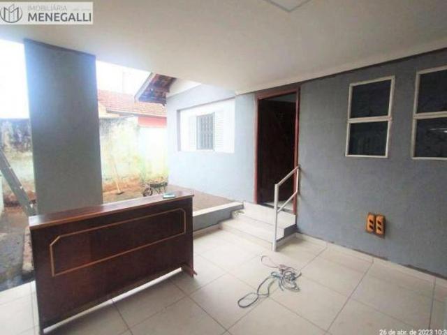 Casa para venda em Jardim Sonia de 250.00m² com 2 Quartos e 2 Garagens