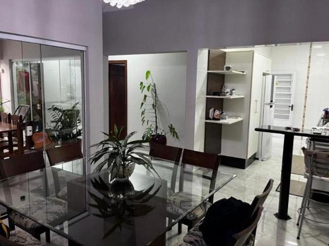 Casa para venda em Jardim Souza Queiroz de 151.00m² com 2 Quartos e 1 Suite