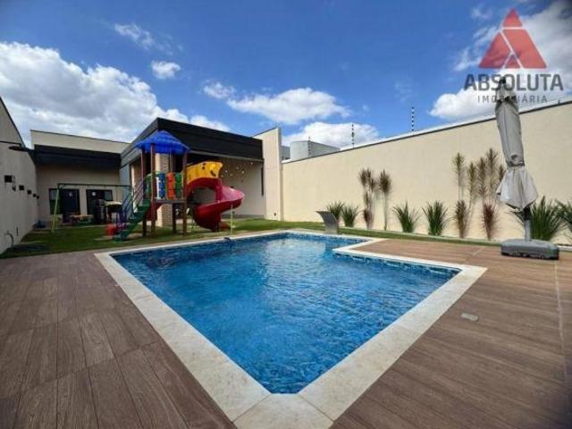 Casa para venda em Jardim Turmalinas de 105.00m² com 1 Quarto e 4 Garagens