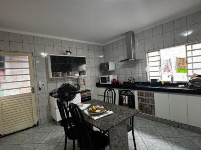 Casa para venda em Jardim Tv de 150.00m² com 2 Quartos e 1 Garagem