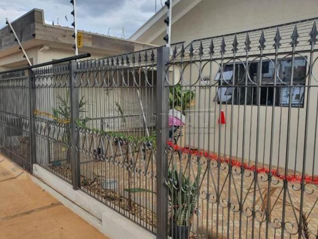 Casa para venda em Jardim Tabapuã vila Xavier de 193.00m² com 3 Quartos, 1 Suite e 3 Garagens