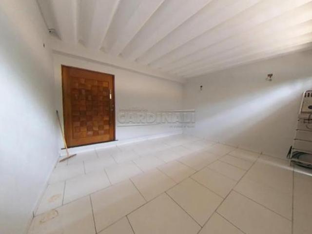 Casa para venda em Jardim Tangará de 171.00m² com 2 Quartos e 2 Garagens